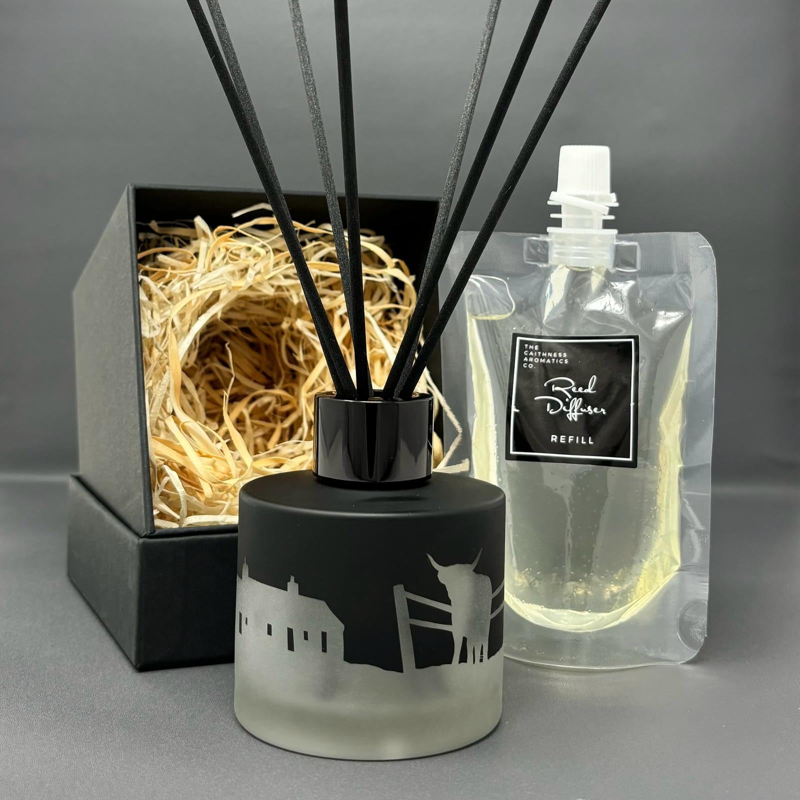 Highland Cow Reed Diffuser & refill pouch – Marks & Pencils